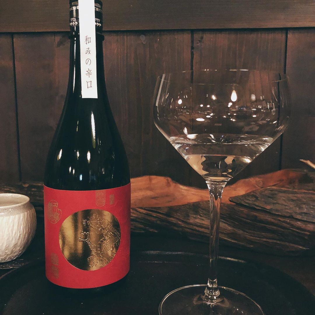 Sakenomyにて『龍勢 和みの辛口』が紹介されました【メディア情報】 – 藤井酒造